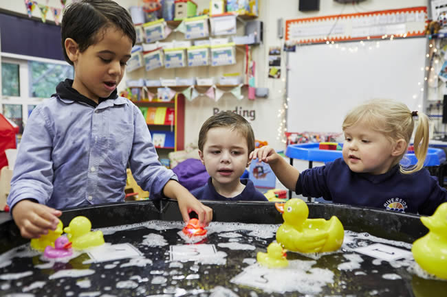 Riverside School - Home